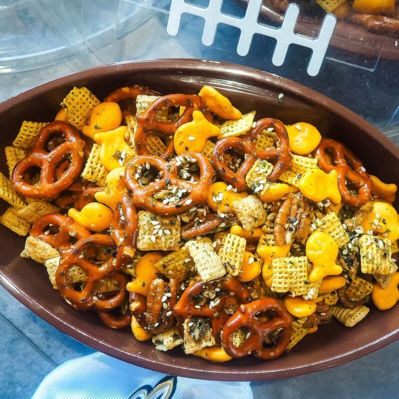 Super Addicting Chex Party Mix Recipe - Southern Bytes