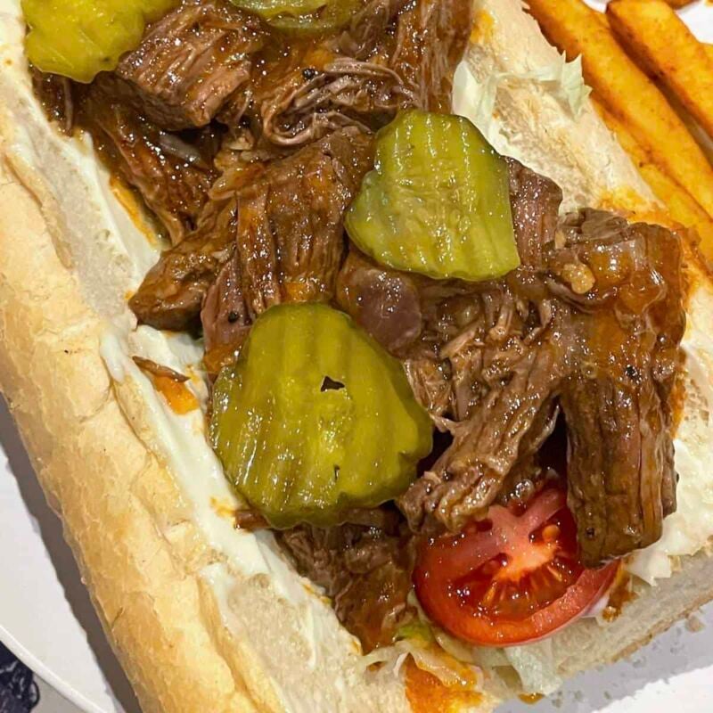 Roast Beef Debris Po' Boys - Southern Bytes